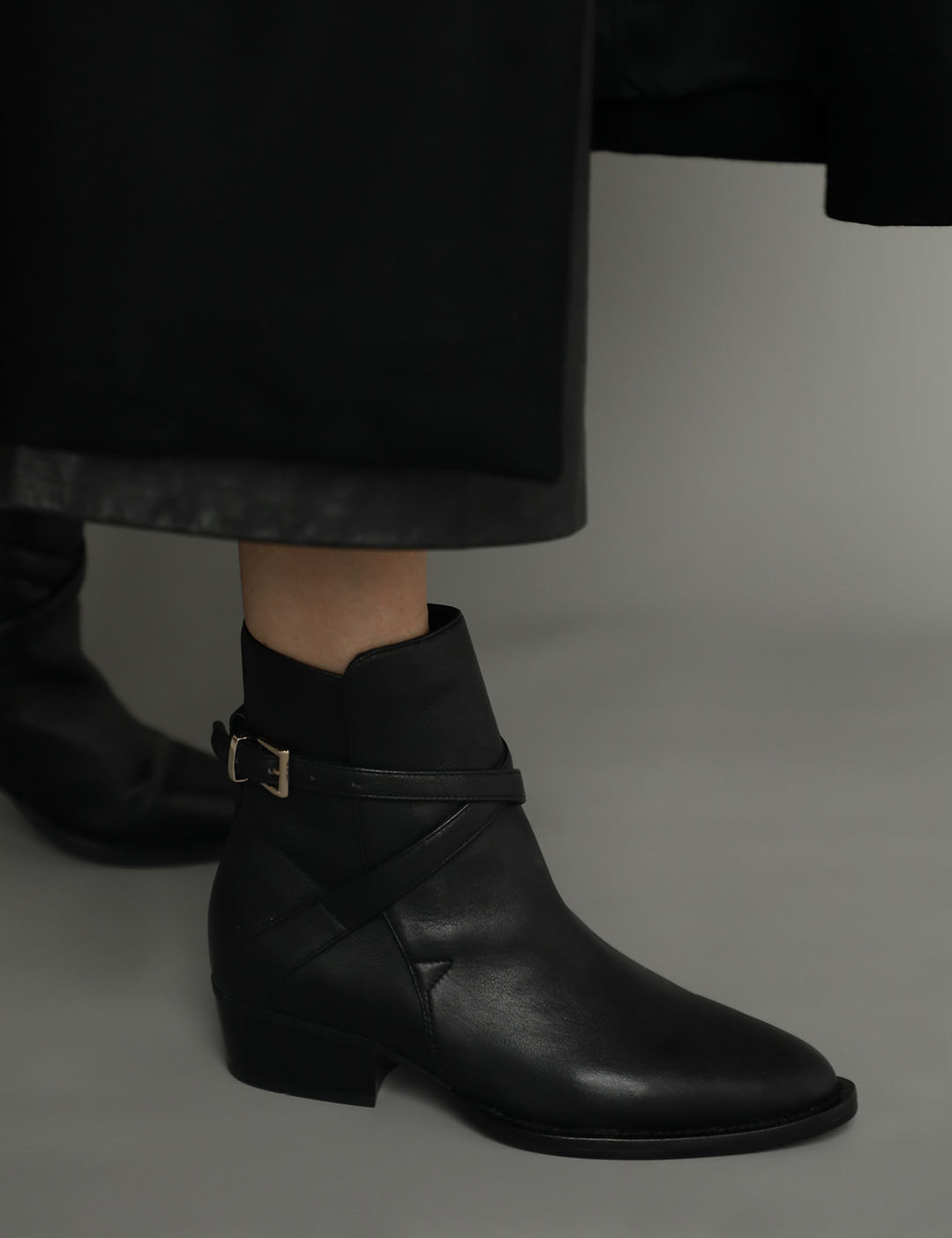 Jess Western Boot - Pebbled Black– Jumbled