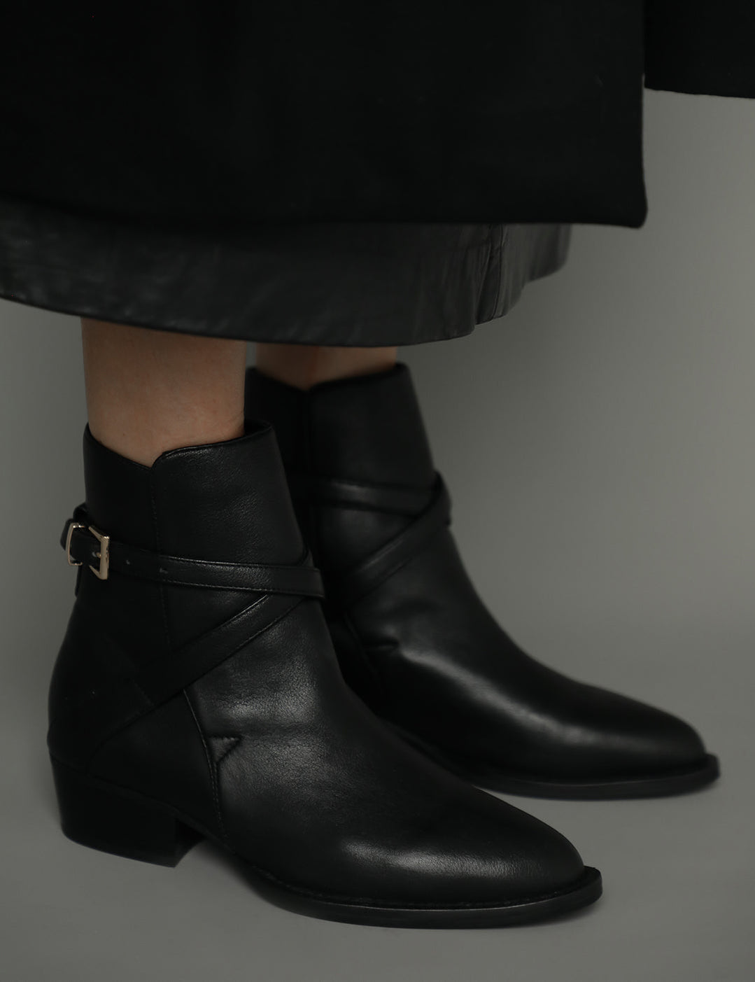 Jess Western Boot - Pebbled Black– Jumbled